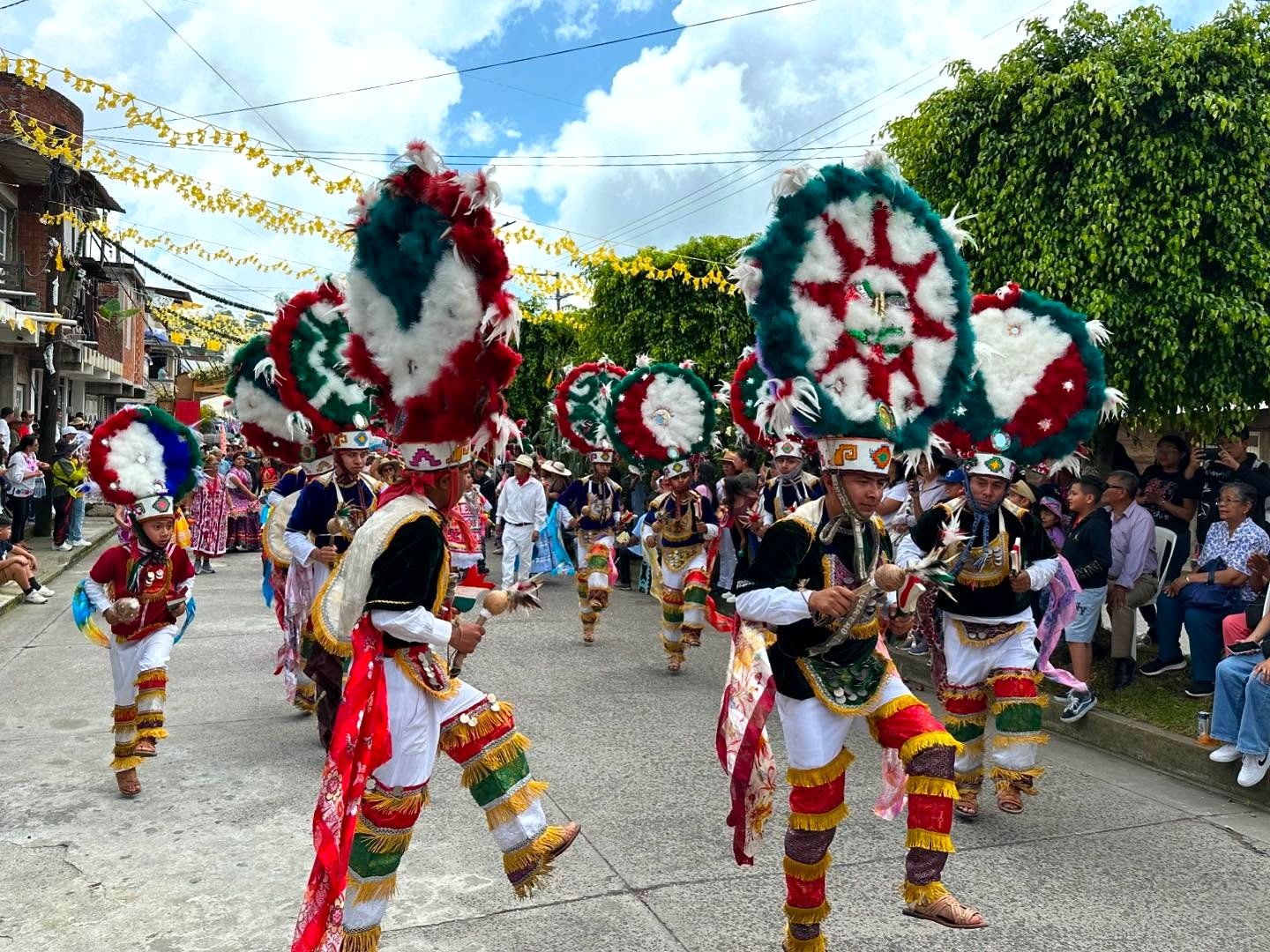 Festividades del Señor de los Milagros de Nuevo san Juan ...